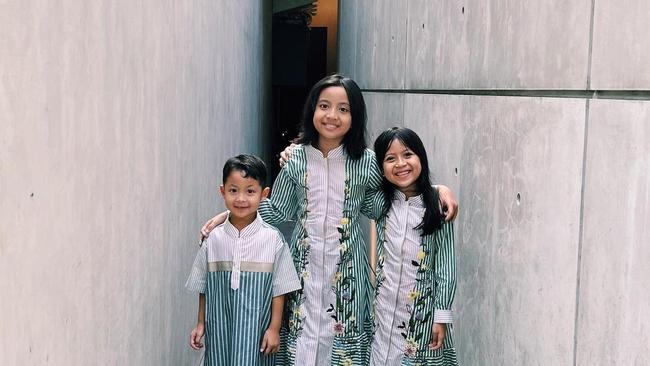 7 Potret Menggemaskan Tiga Anak Natasha Rizky dan Desta - Foto 1