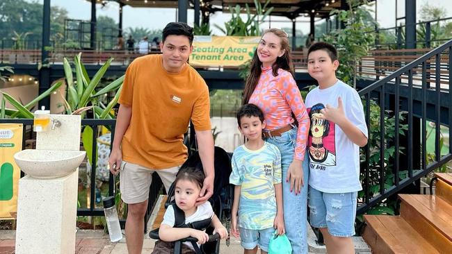 7 Potret Alessia Cestaro Ratu FTV yang Kini Sibuk Urus 3 Anak, Awet ...