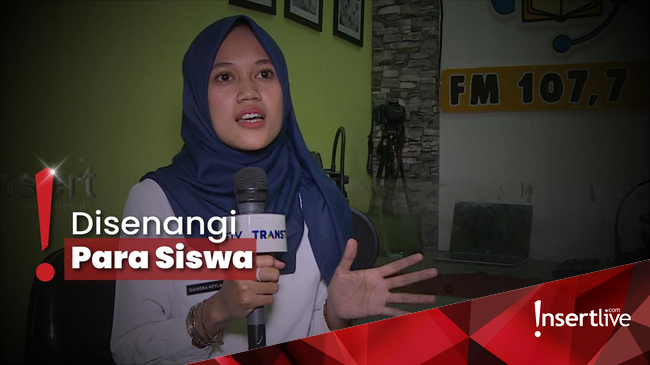 Giandra Keyla Sosok Ibu Guru Viral Diperlakukan Bak Ratu Oleh Murid