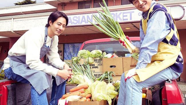 Jadi Ajang Reuni Drakor 'Moving', Ini 3 Alasan Kamu Harus Nonton ...