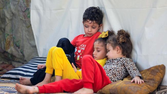 Menyesakkan Dada Bun! Setiap 10 Menit 1 Anak di Gaza Tewas karena Serangan Israel