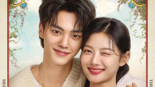 5 Potret Kim Yoo Jung & Song Kang di Drama Korea My Demon, Visualnya Sama-sama Menawan - Foto 1