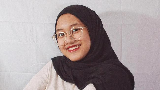 7 Potret Putri Harry Kahitna yang Diamputasi karena Kecelakaan, Masih ...