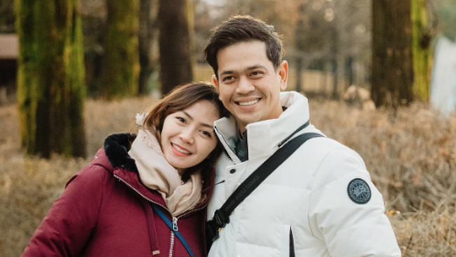 10 Keluarga Artis yang Jauh dari Gosip Selalu Hangat dan Harmonis, Ada Surya Insomnia - Foto 1