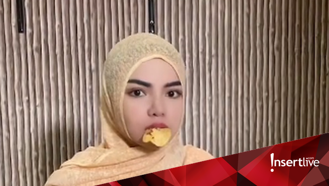 Bikin Konten Ramadan, Penampilan Dinar Candy Pakai Hijab Tuai Pujian