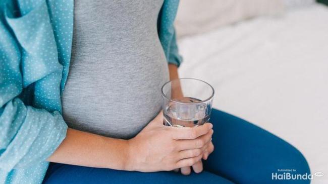 Bunda, Waspada Bahaya Air Galon yang Mengandung BPA untuk Ibu Hamil