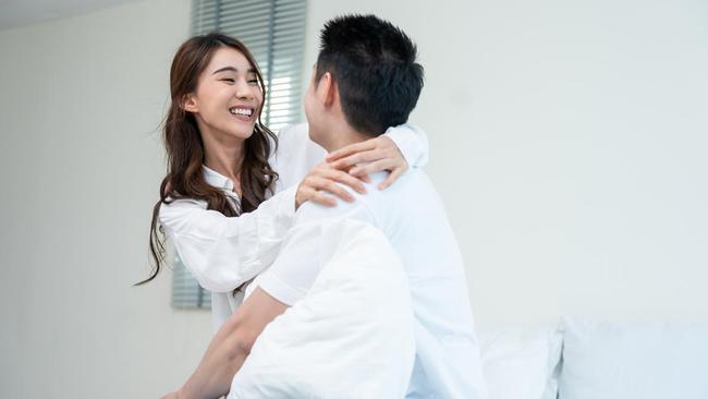 15 Cara Menyenangkan Hati Suami secara Sederhana, Bahagiakan Lahir dan ...