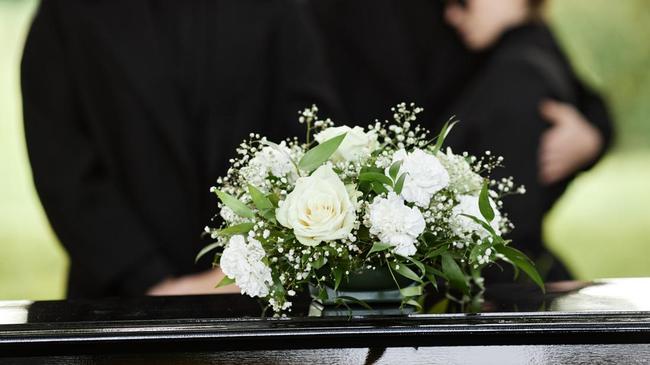 5 Jenis Tanaman Berbunga untuk di Pemakaman atau Kuburan