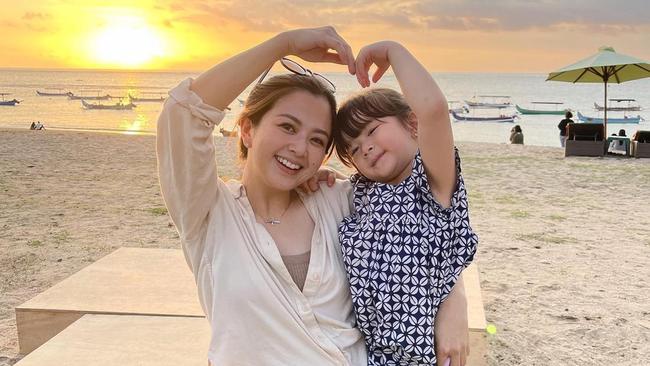 7 Potret Terbaru Franda yang Pernah Jadi Presenter Olahraga, Kini Sibuk ...