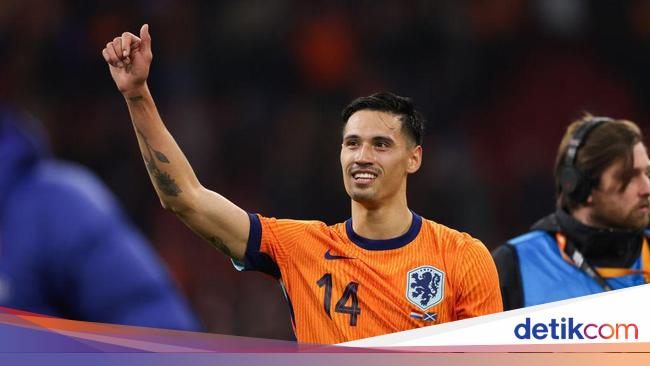 Reijnders Jadi Duet Ideal De Jong di Lini Tengah Belanda