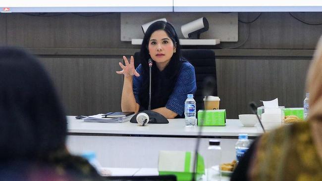 7 Potret Cantik Annisa Pohan Kini Sibuk Jadi Istri Menteri ATR/BPN - Foto 1