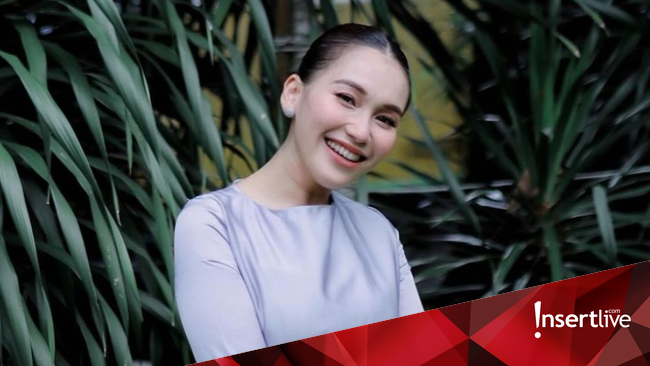 Potret Ayu Ting Ting Pakai Busana bak Kim Ji Won dalam 'Queen of Tears'