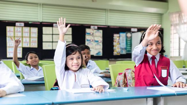 Syarat Masuk SD 2024/2025: Minimum Usia, Berkas Persyaratan & Jalur PPDB SD