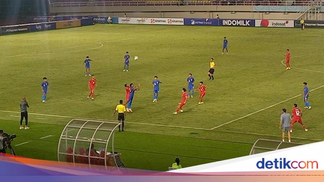 Hasil Piala AFF U-16 2024: Kamboja Vs Vietnam Tuntas 1-1 Hasil Piala AFF U-16 2024: Kamboja Vs Vietnam Tuntas 1-1