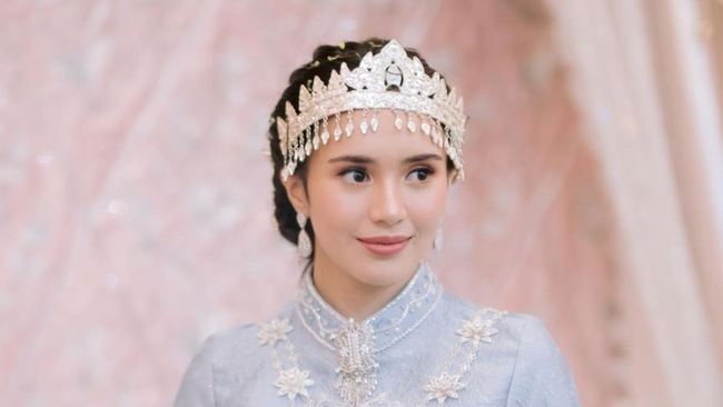 7 Outfit Cut Beby Tsabina dari Prewed hingga Resepsi Pernikahan, Bisa ...