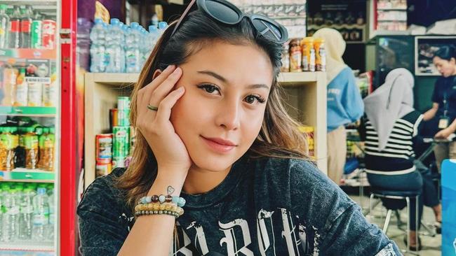 Ini Rekap Viralnya Selebgram Awkarin yang Berseteru dengan Driver Ojol