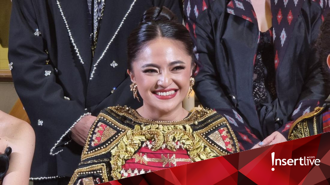 Marshanda Geregetan Bintangi Series 'Jangan Salahkan Aku Selingkuh' Marshanda Geregetan Bintangi Series 'Jangan Salahkan Aku Selingkuh'