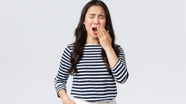 Kenapa Menguap Menular ke Orang Lain? Ternyata Ini Alasannya...