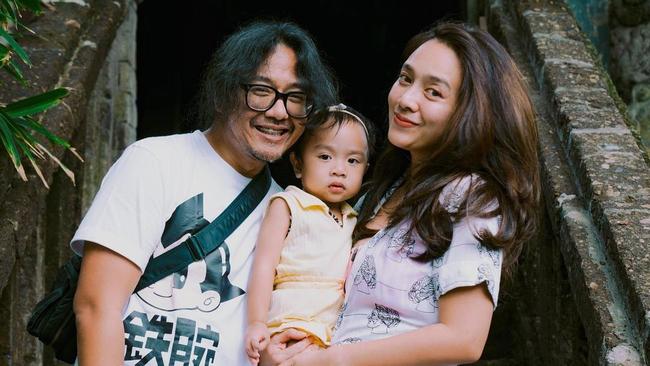 7 Potret Pasangan Artis Bersabar Menanti Anak, Dea Ananda Hamil Usai 12 ...