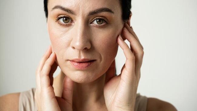 Nggak Perlu Perawatan Mahal, Coba 4 Tips Ini Agar Kulit Tetap Kenyal ...