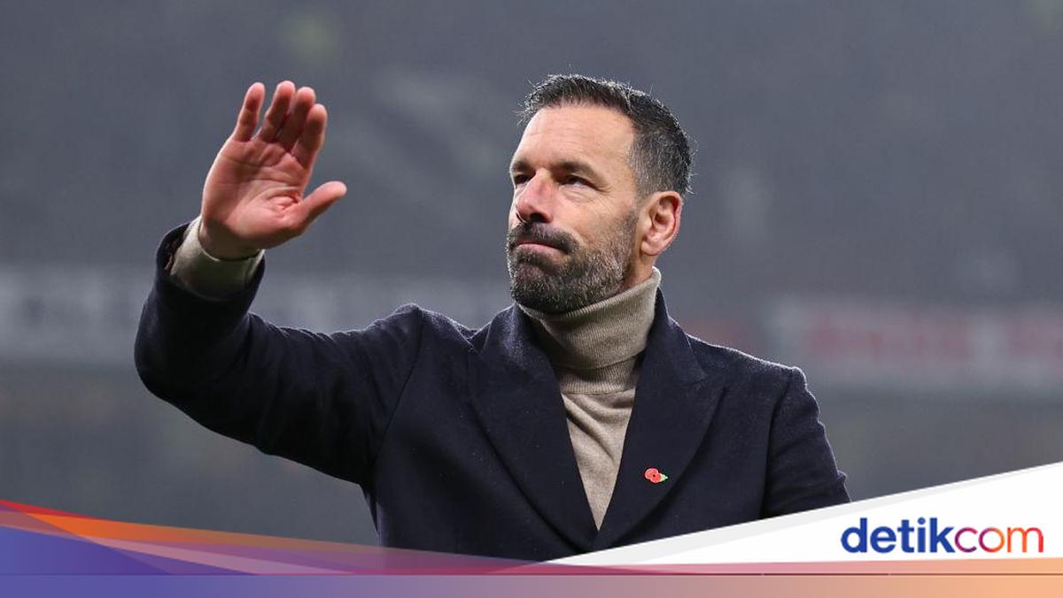 Ruud van Nistelrooy Resmi Jadi Manajer Leicester City
