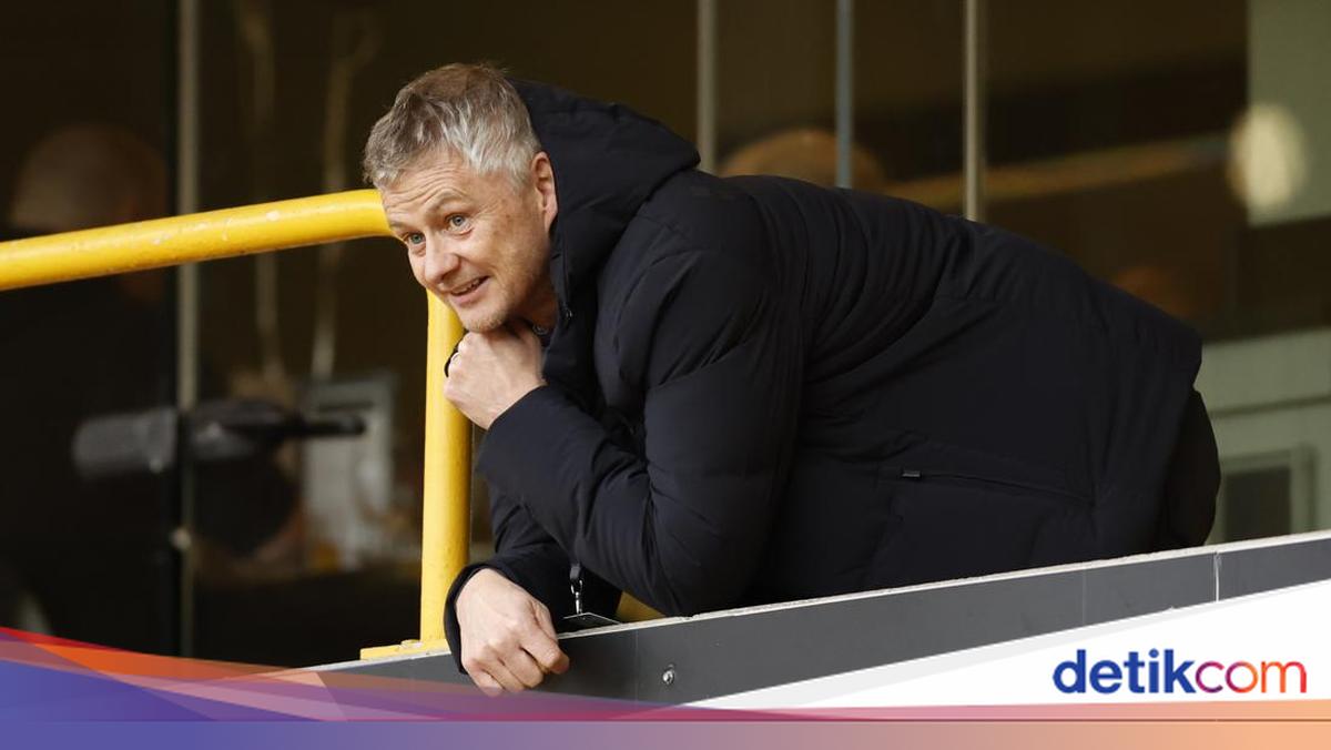 Shearer: Solskjaer Jadi Manajer MU Lagi? Aneh Sih