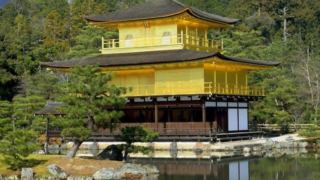 Mengenal Hatsumode, Tradisi Menyambut Tahun Baru di Jepang