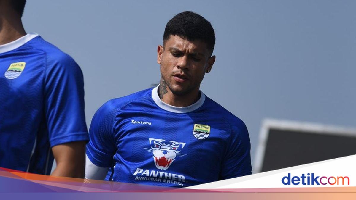 Ciro Alves Ungkap Alasan Pergi dari Persib