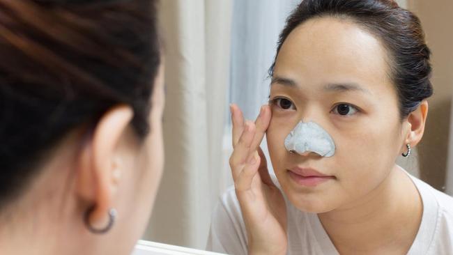 11 Rekomendasi Masker Penghilang Komedo Terbaik & Aman Terdaftar BPOM