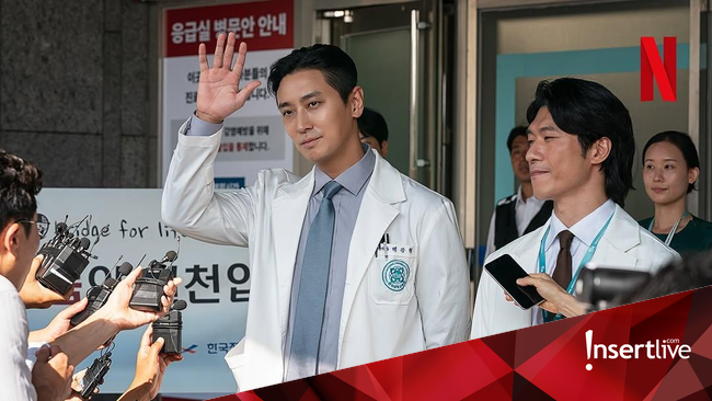 Beda Ending ‘The Trauma Code: Heroes on Call’ di Drama dan Webtoon