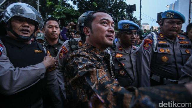 Profil Prasetyo Hadi, Mensesneg yang Temui Massa Aksi Demo 'Indonesia Gelap'