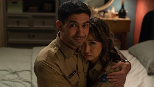 10 Rekomendasi Film Komedi Romantis Indonesia yang Cocok untuk Tontonan ... 10 Rekomendasi Film Komedi Romantis Indonesia yang Cocok untuk Tontonan ...