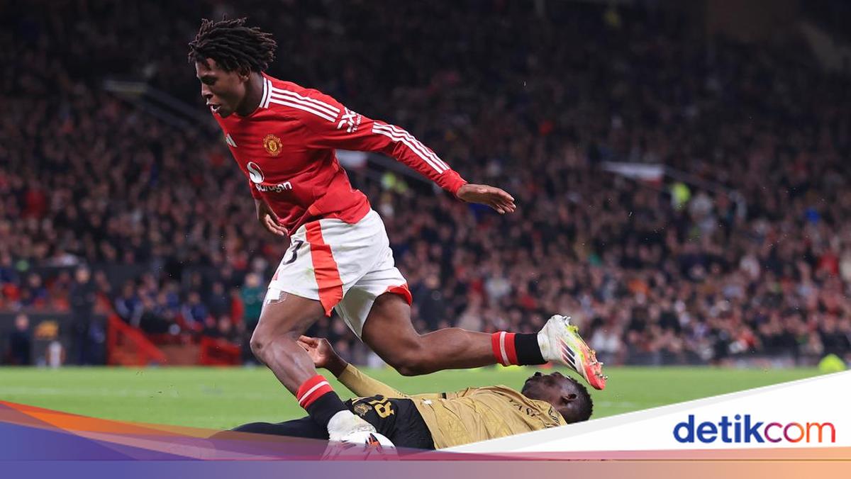 Patrick Dorgu Ungkap 'Beratnya' Main di MU