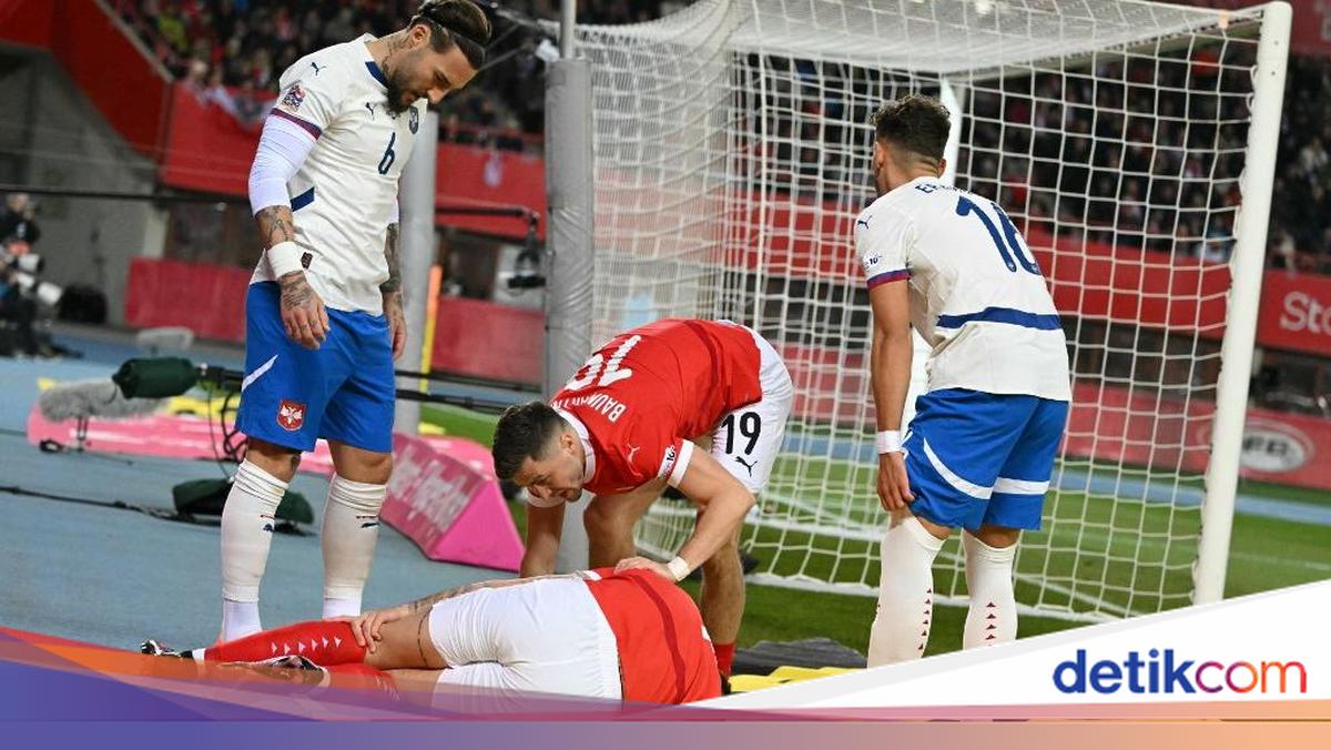 Striker Inter Milan Ini Alami Panic Attack di Pertandingan