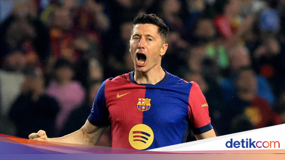 Lewandowski Menuju 100 Gol di Barcelona