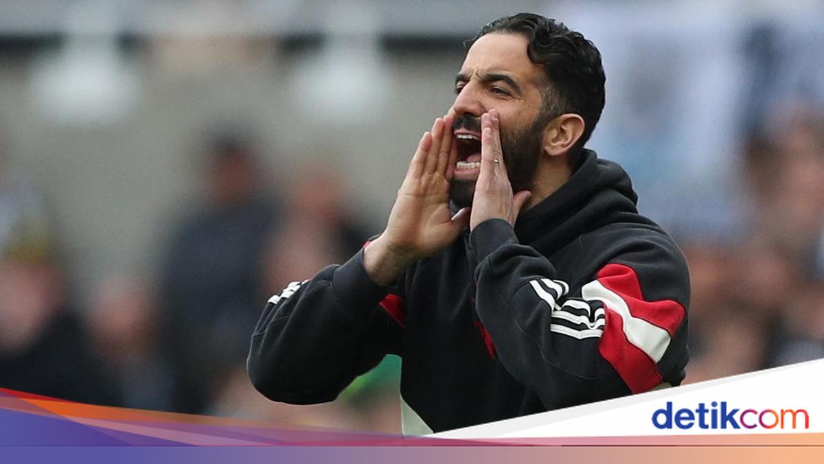 MU Malah Memburuk, Shearer Tak Kaget Andai Amorim Dipecat