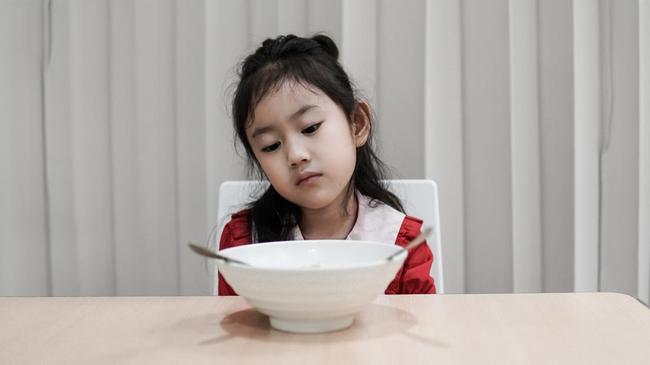 4 Penyebab Anak Lapar tapi Tidak Selera Makan dan Cara Mengatasinya