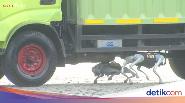 Robot K9 Polri Bisa Kayak Anjing Pelacak Beneran!