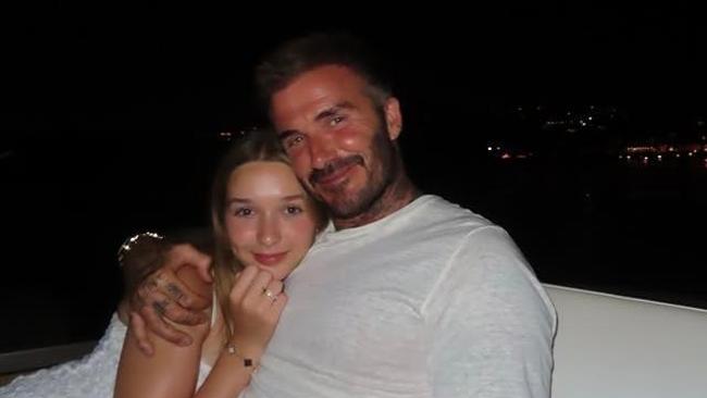 5 Potret Transformasi Harper Putri Victoria & David Beckham yang Ultah ...