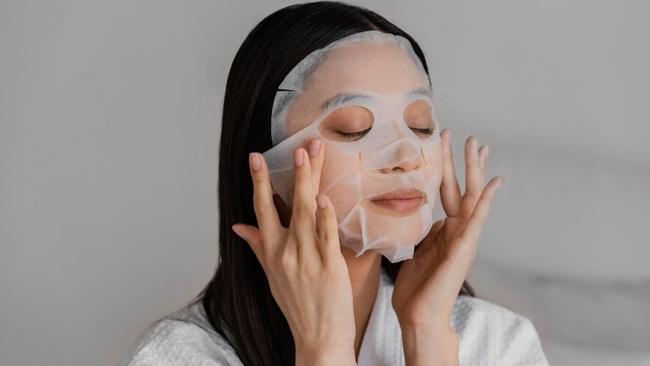 Bingung Pilih Masker Wajah? Ketahui Jenis-jenis Face Mask Sesuai Jenis ...