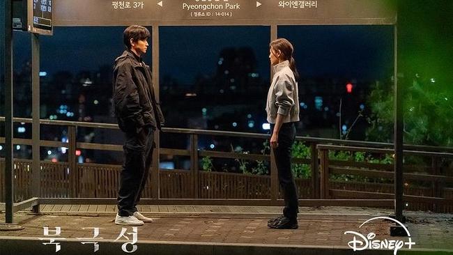 Dibintangi Jun Ji Hyun dan Kang Dong Won, Drakor Tempest Rilis Poster dengan Nuansa Kontras yang ...