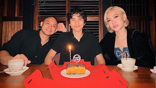 Noah Putra BCL dan Ashraf Ultah ke-15, Ini Potretnya bersama Bunda dan ...