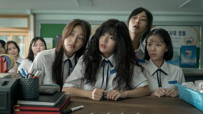 7 Rekomendasi Film tentang Persahabatan yang Menghangatkan Hati