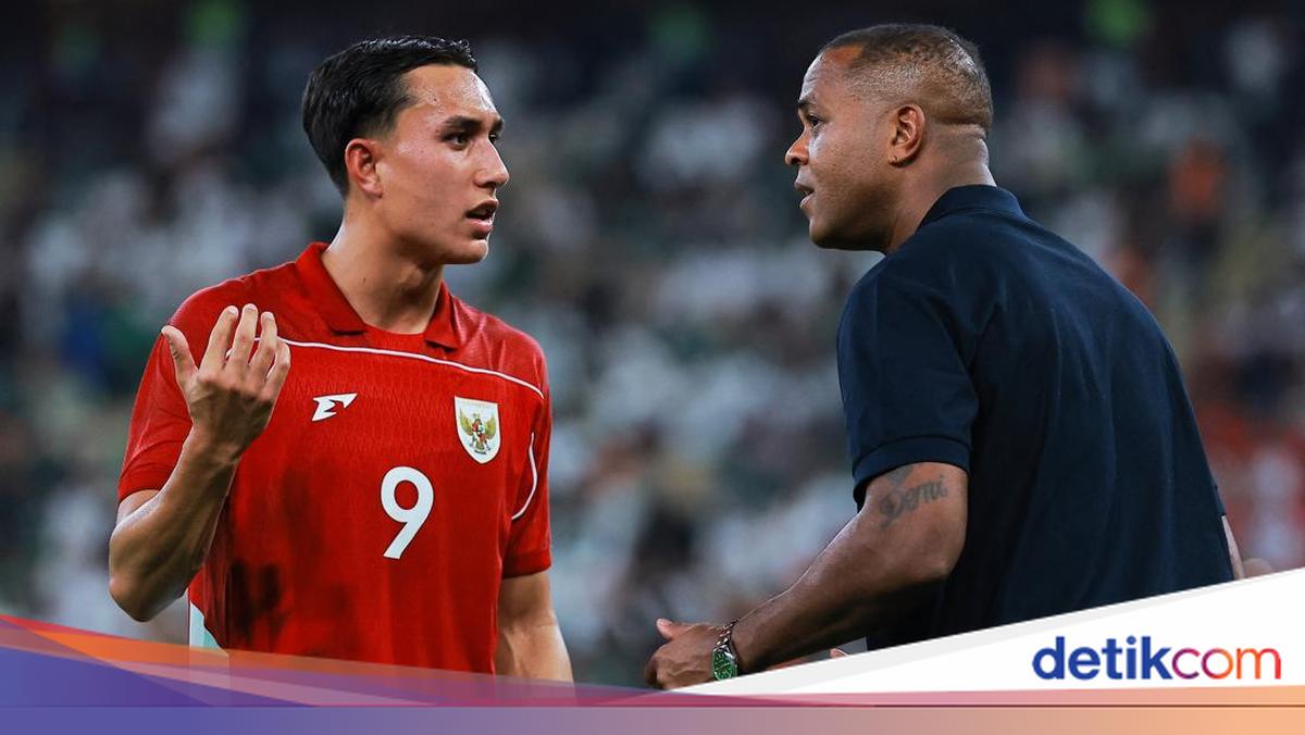 Timnas Indonesia Tak Dibekali Taktik oleh Kluivert?