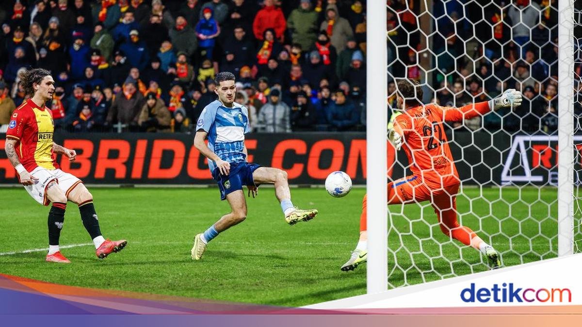 Gol Justin Hubner Bikin Go Ahead Eagles Vs Fortuna Sittard Imbang 2-2