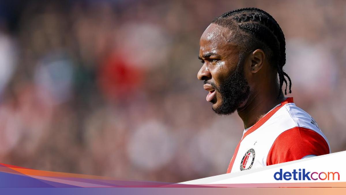 Miris Betul Nasib Raheem Sterling di Belanda