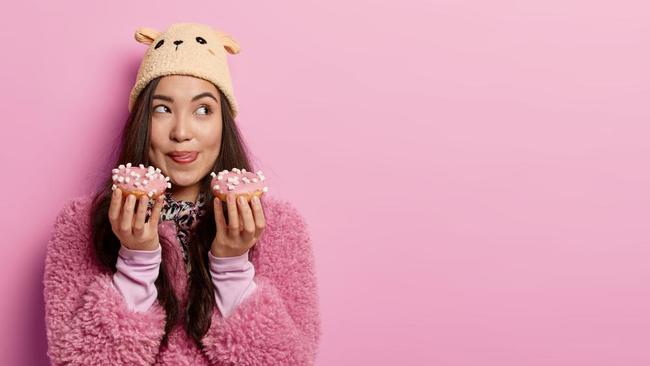 Fakta Kepribadian Orang yang Suka Makanan Manis