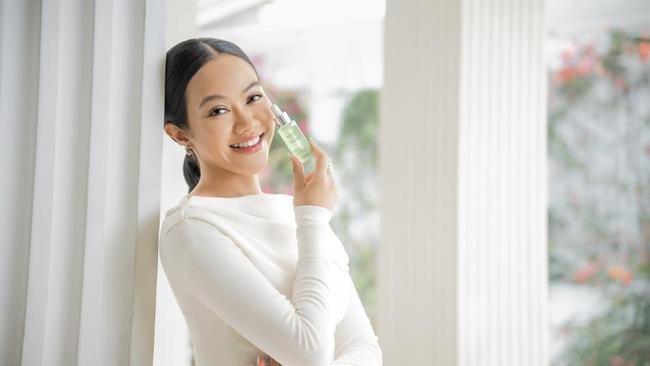 Rahasia Kulit Sehat dan Glowing Yura Yunita