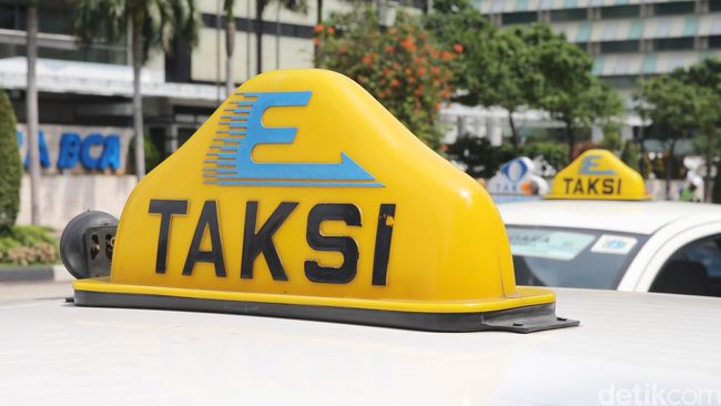 Taxi Express Jual Armada Taksi dan PHK Karyawan