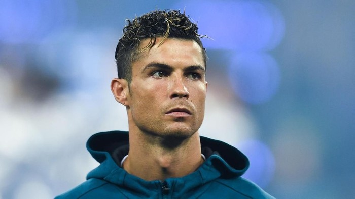 Alasan-alasan yang Kabarnya Bikin Ronaldo Ingin Tinggalkan Madrid Alasan-alasan yang Kabarnya Bikin Ronaldo Ingin Tinggalkan Madrid